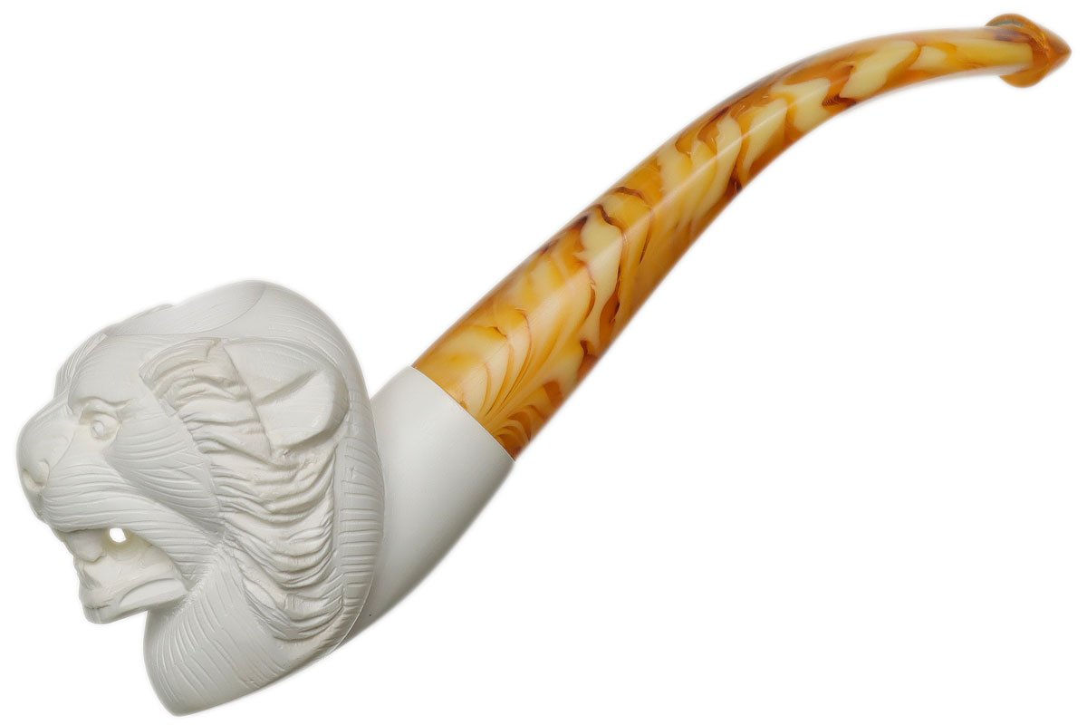 AKB Meerschaum Carved Lion