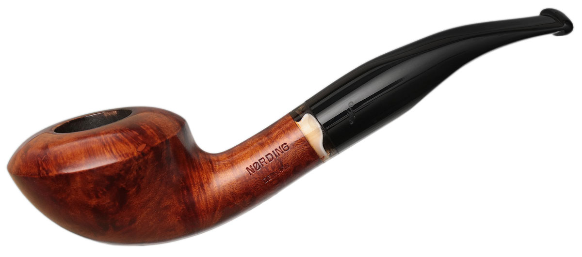 Danish Estate Nording Smooth Rhodesian