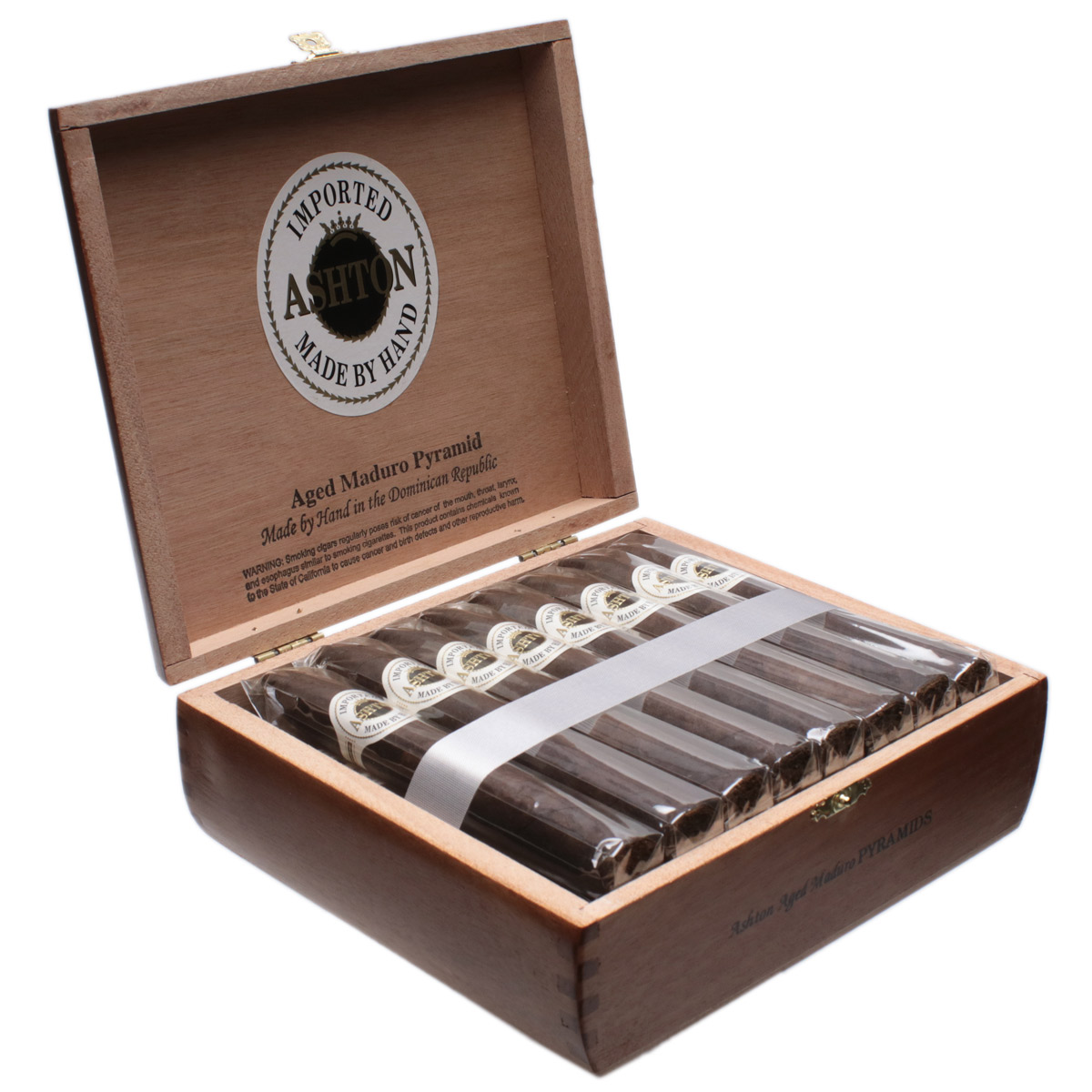 Aged Maduro Pyramid - Ashton Cigars | Smokingpipes.com