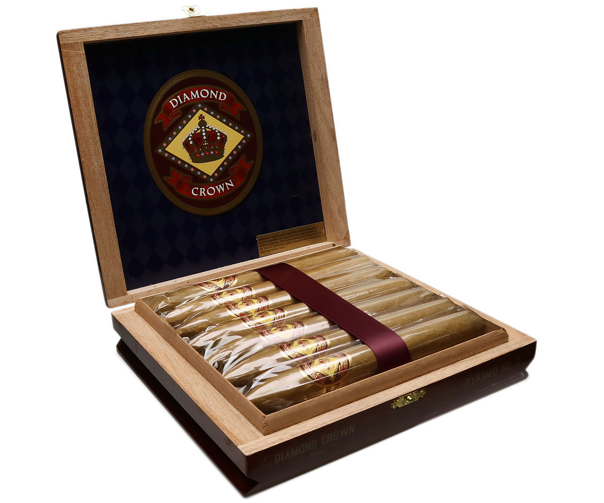 Pyramid #7 Natural - Diamond Crown Cigars | Smokingpipes.com