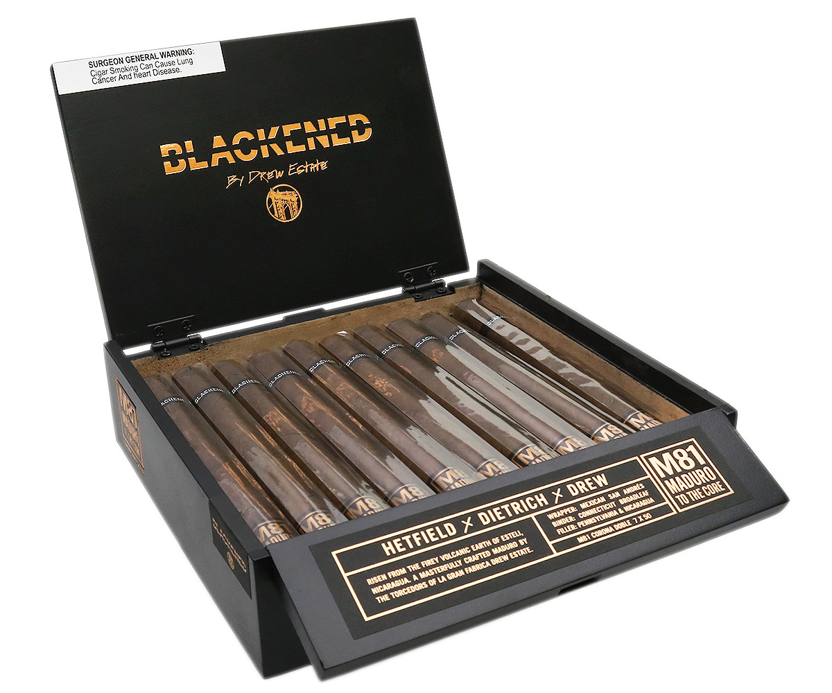 Blackened M81 Corona Doble - Drew Estate Cigars