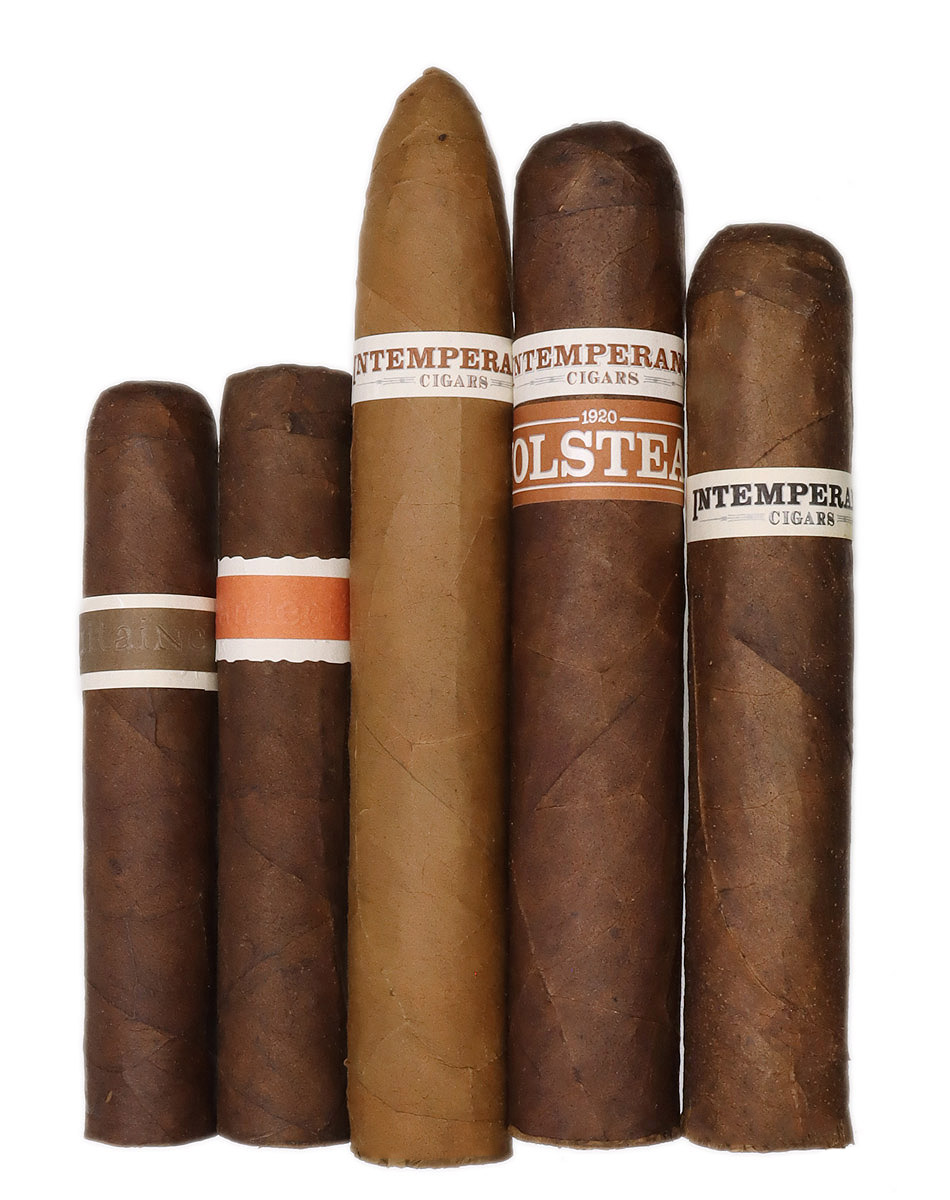 RoMa Craft Sampler - Cigar Sampler Packs | Smokingpipes.com