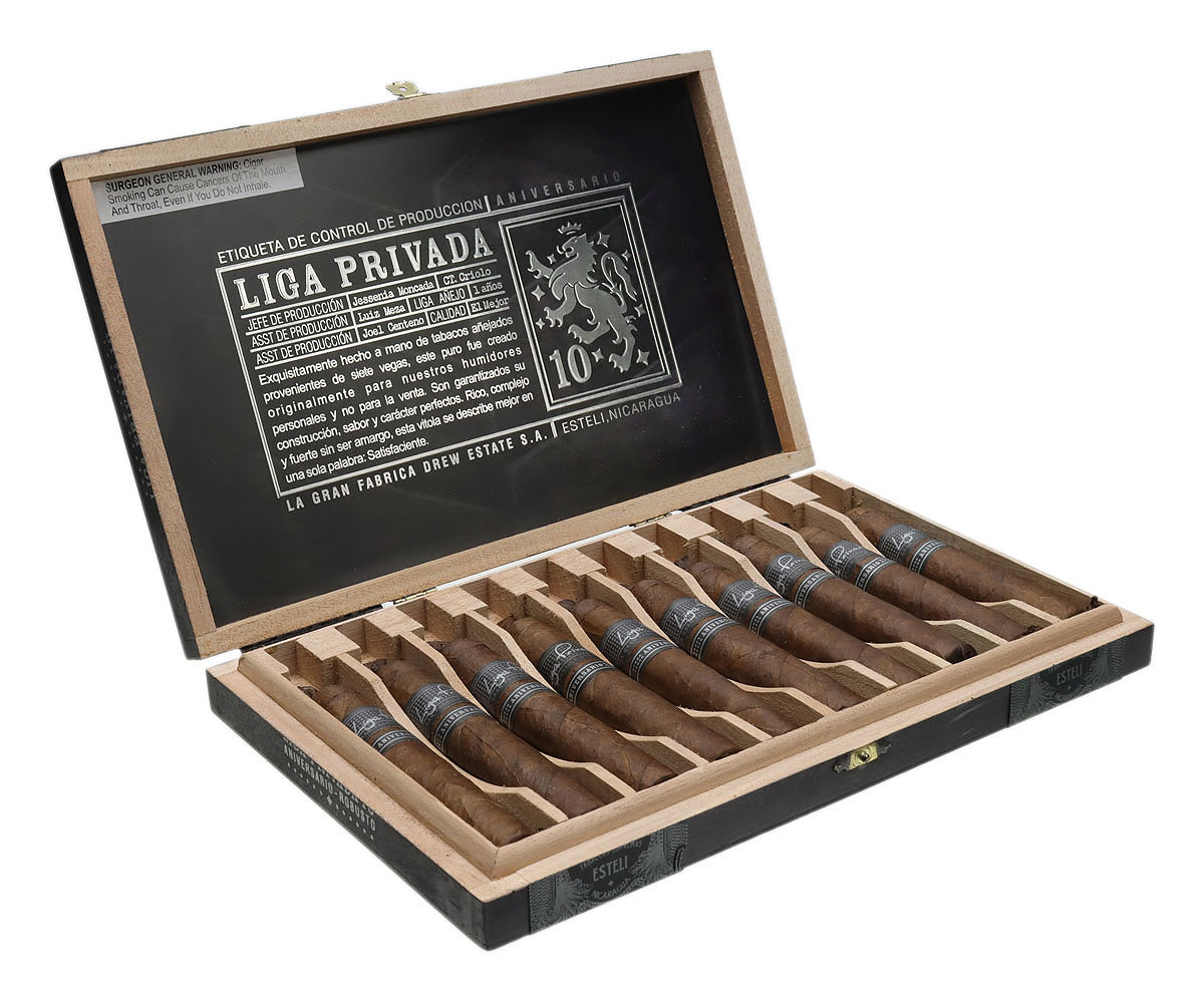 Aniversario Robusto - Liga Privada Cigars | Smokingpipes.com