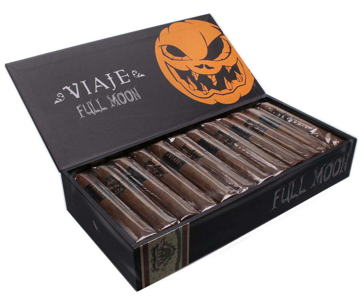 Full Moon - Viaje Cigars | Smokingpipes.com