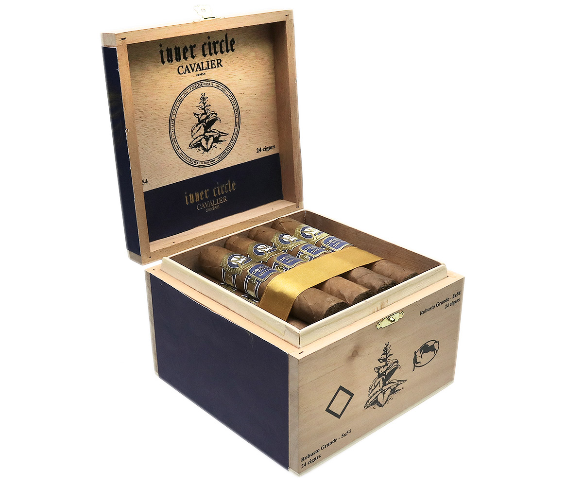 Inner Circle Robusto Grande - Cavalier Cigars | Smokingpipes